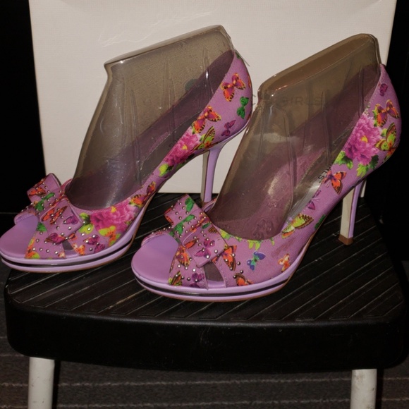 BCBGirls | Shoes | 3 And A 2 Inch Platform Lilac Butterfly Pumps | Poshmark